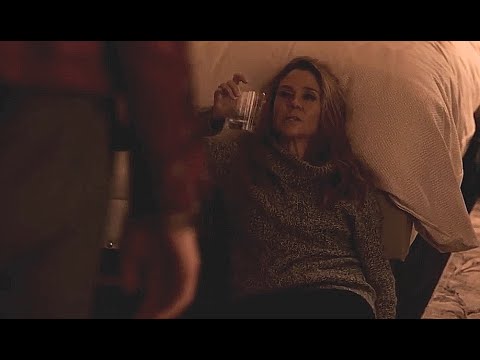 The Republic of Sarah (2021) - Pilot - Clips