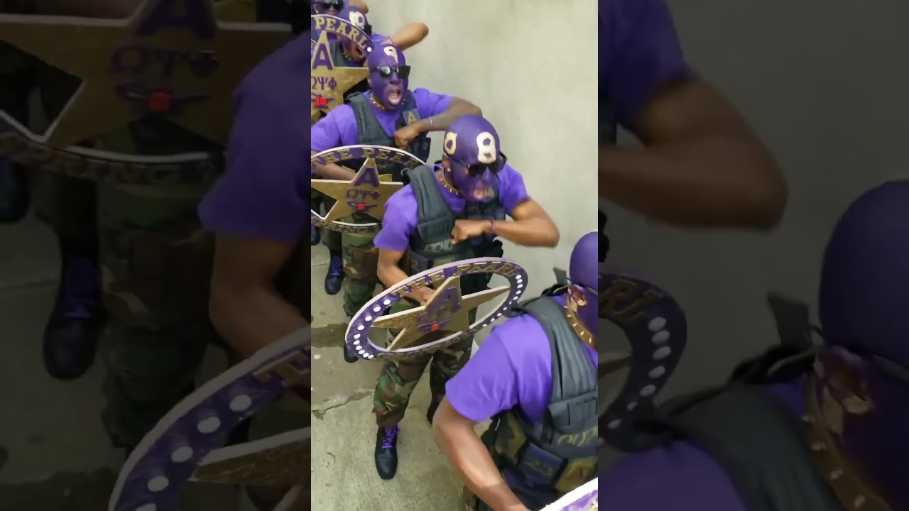 Alpha Chapter Omega Psi Phi 🐶⚡️ Howard University 🔵🦬🔴