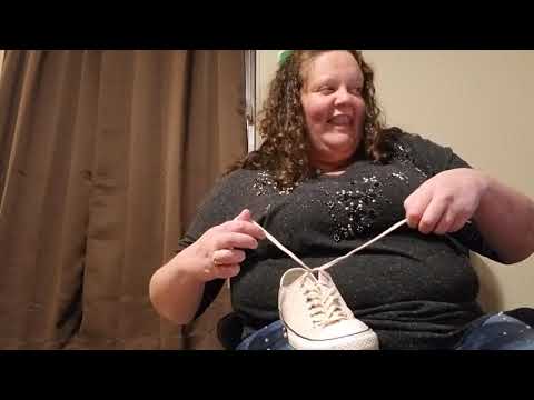 Tying a shoe Task Analysis