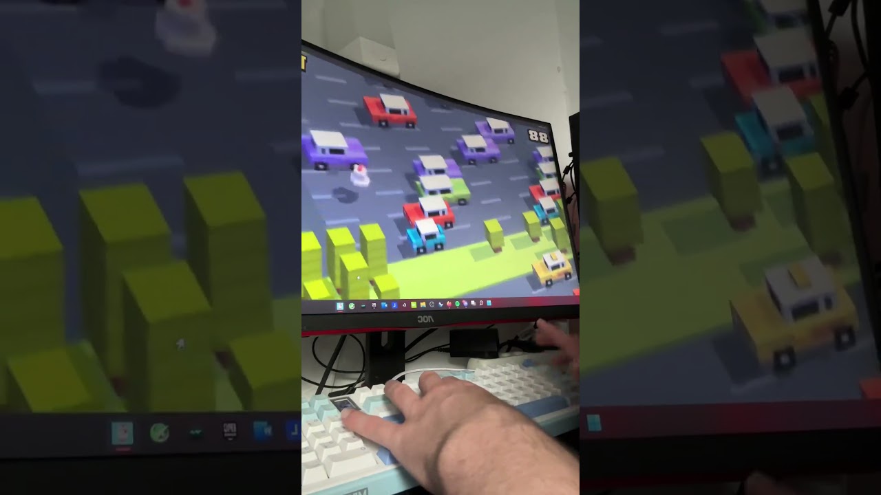 Easiest 200 hops in 1 minute #crossyroad