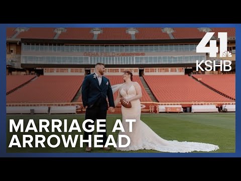 Couple says 'I do' at GEHA Field at Arrowhead Stadium