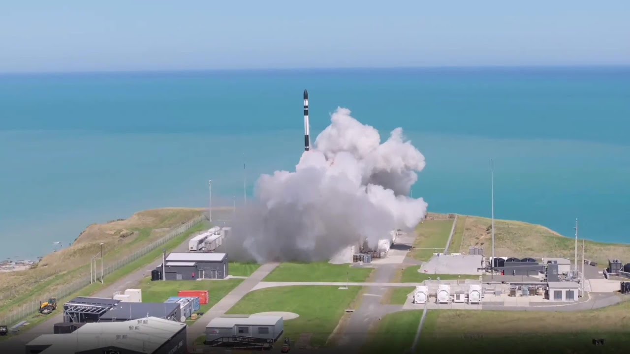 Blastoff! Rocket Lab launches mystery satellite for secretive private customer