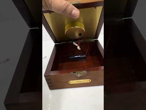 Elegant Marine Decor Quartz Wempe Chronometerwerke Wooden Table Clock https://ebay.us/m/WI9Avr