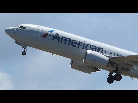 (4K) Epic CLOSE-UP Departures from Bermuda's L.F. Wade International Airport