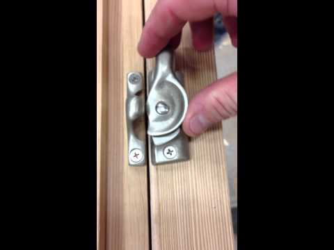 SVB sash lock pulls sash in