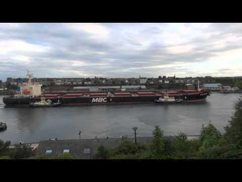 The ship Alam Penting delivery of 75,000 tons coal up the river Tyne UK