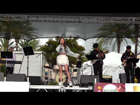 Blank Space-Star Factory Band Performance