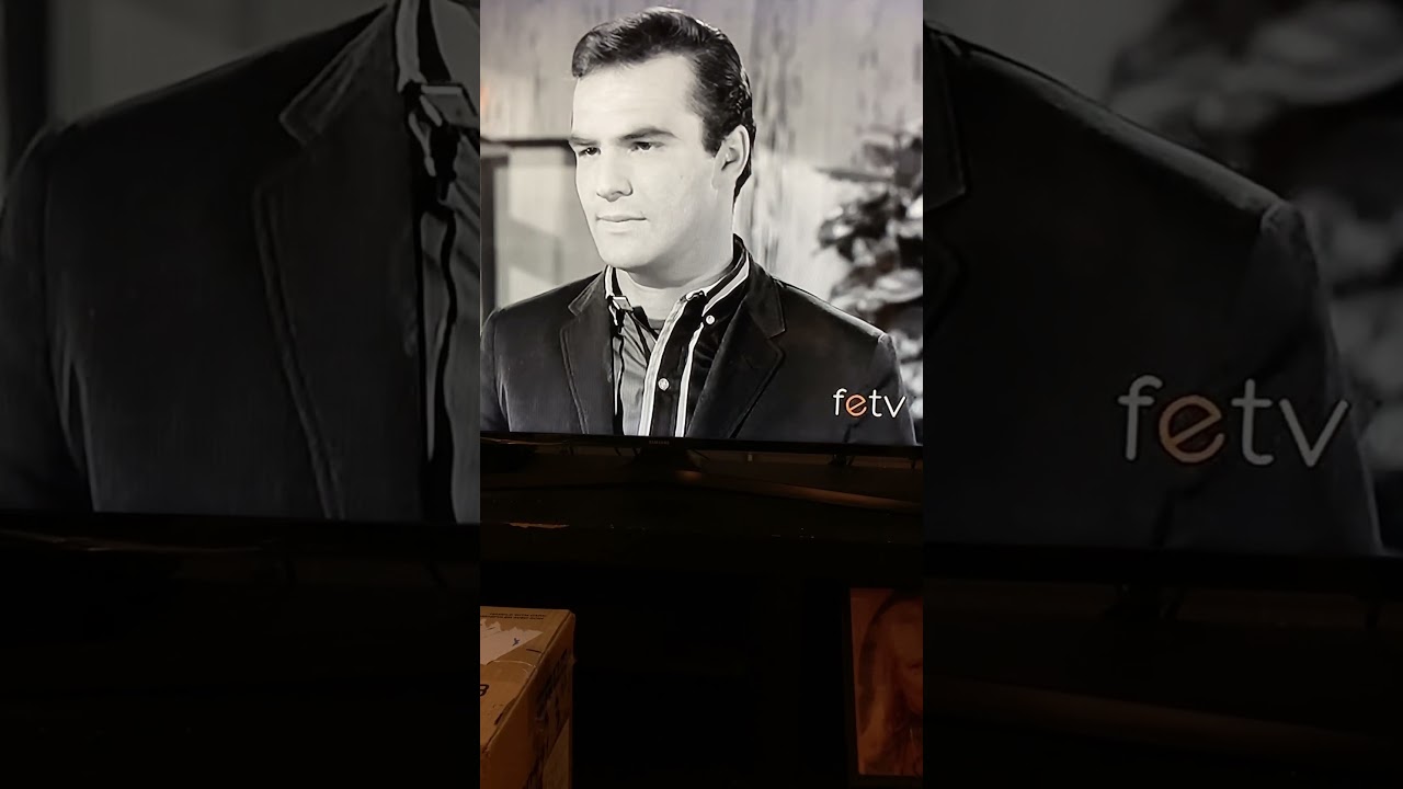 Burt Reynolds in a 1962 episode of Perry Mason ￼