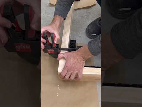 Miter Joints Using a 90 Degree Clamping Square