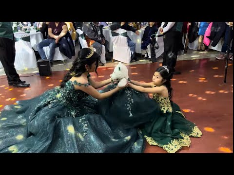 EL VALS PRINCIPAL Y LA ULTIMA MUÑECA DE ERIKA EN SUS 15 PRIMAVERAS 2023