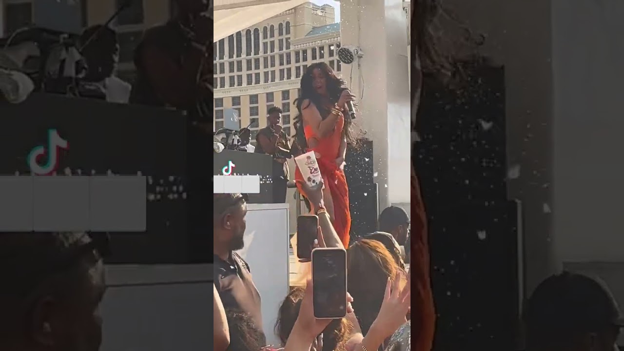 Cardi B Throws Mic at Fan Who Throw Water on Her #cardib #foryoupage #viral #bardigang #lasvegas