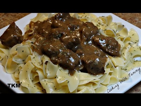 Smothered Beef And Noodles