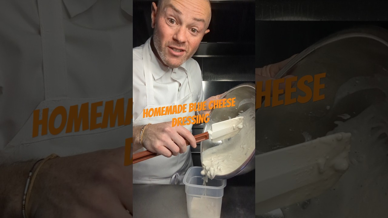 Homemade blue cheese dressing #bluecheese #salad #dressing #cheese