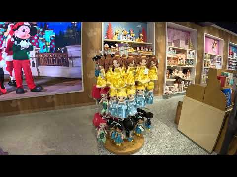 Disney world and Universal Studios stores at the Orlando airport