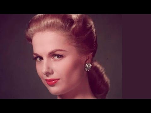 13 Sexy Photos of Martha Hyer