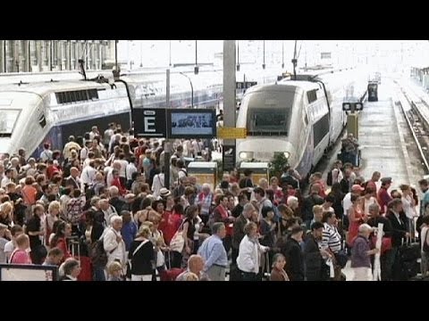 French rail strike likely to continue into next week