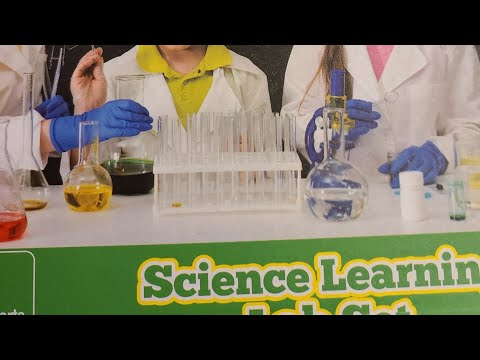 AMAZON REVIEW ON THE INNOCHEER SCIENCE LEARNING LAB SET.