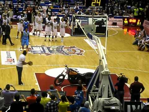 Ej Rowland- Harley Davidson dunk, Allstar game MIlano 2011