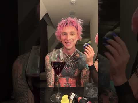 Machine Gun Kelly Instagram live 04.10.2022