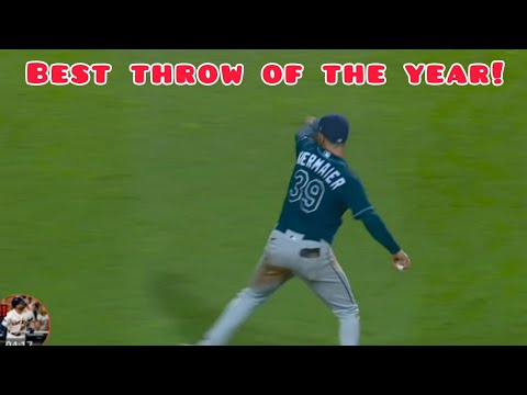 The Greatest throw of the year. Kevin Kiermaier.