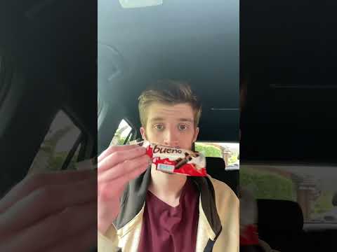 Trying a Kinder Bueno for the first time…