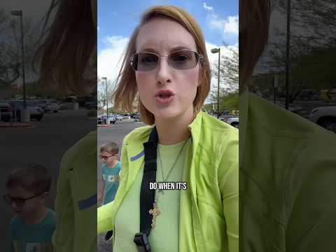 Twin Shirts #parenting #momlife #humor #funny #skit #shorts