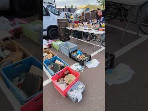 Flea market Bastion Shopping Center in Tournai Belgium #youtubeshorts #subscribe #marché #brocante