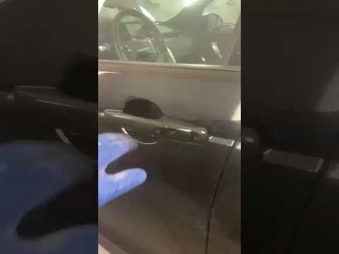 land rover discovery paint code location