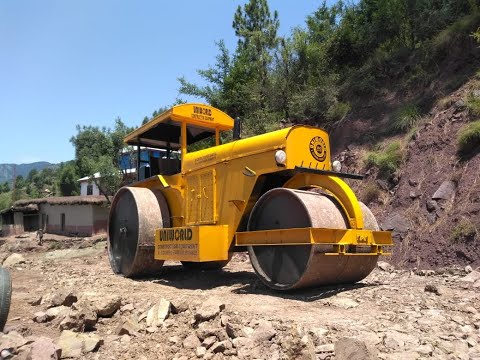Road Roller at Best Price in India