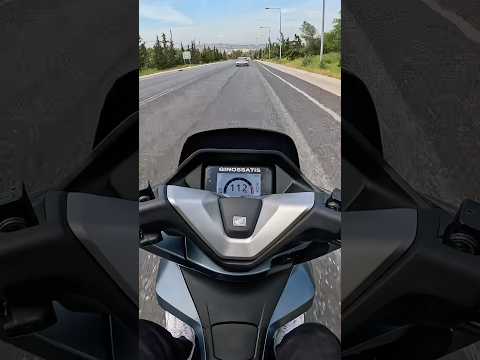 Honda PCX 125 DX 2025 Acceleration near Top Speed