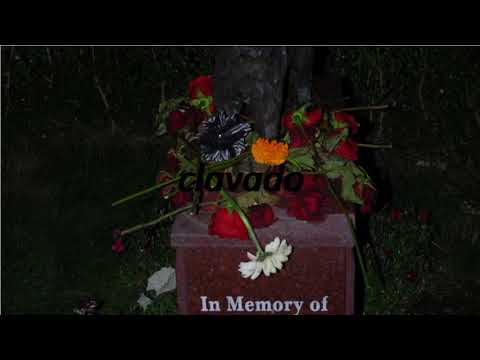 How to say buried in Spanish? clavado