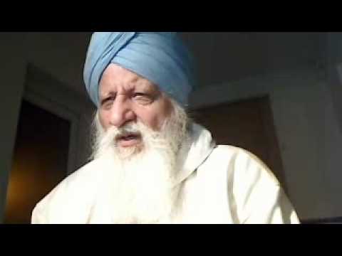 BookRev-19Four Religious Communities of India:Hindu, Sikh, Khalsa and Nirmallae Sant -2.