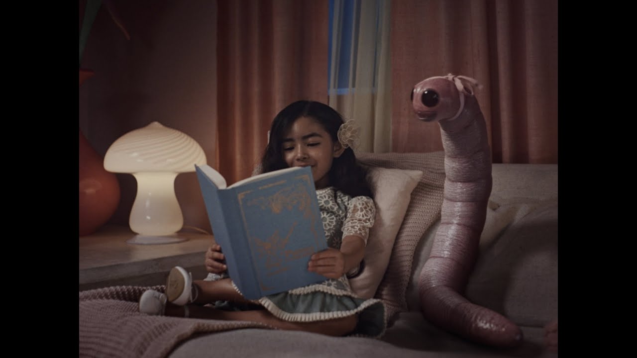 Leeches by Melanie Martinez from USA | Popnable