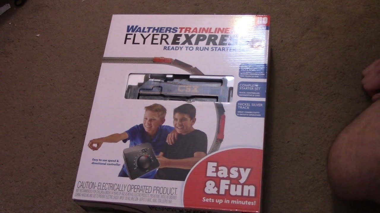 Walthers Trainline Flyer express, with power lok!