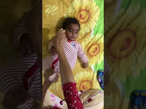 Colic Yoga Exercise,infant yoga, gas issues