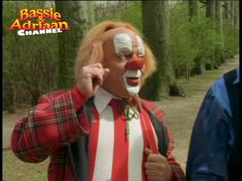Bassie & Adriaan: 4 Seizoenen Heeft Een Jaar