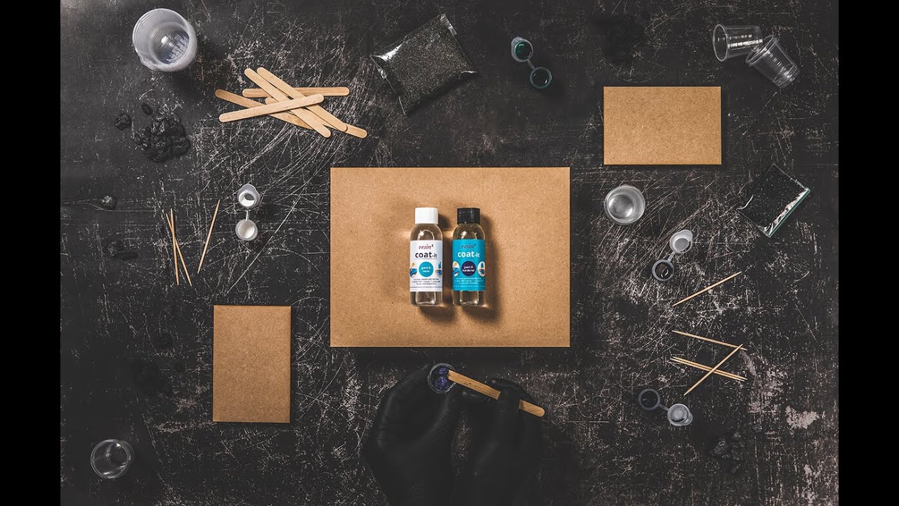 Make your best night-time resin waves with our Dead of Night Resin Starter Kit 🏝