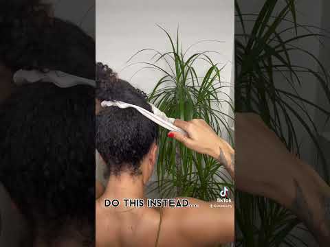 Breakage‼️ #naturalhair #curly #breakage #kekekurly