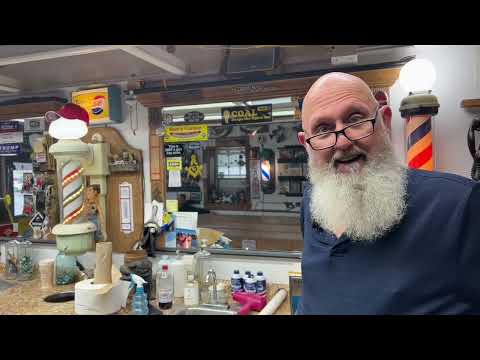 Last of the Old School American Barbershops Found in Tennessee: Come along with me I Need a Haircut