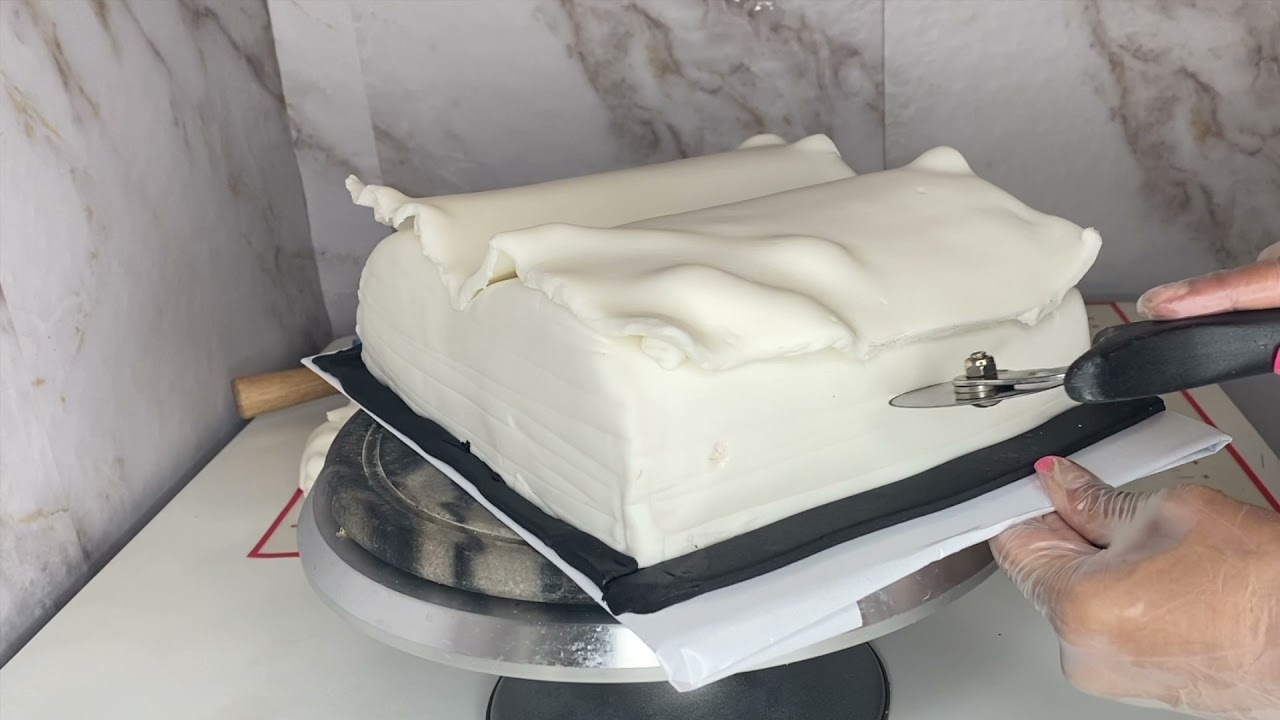 OPEN BOOK CAKE (Bible Cake)