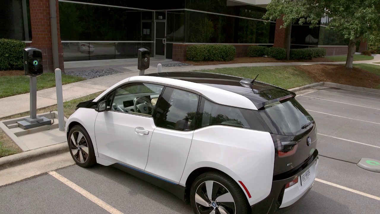 BMW i3 Wireless Charging Made Possible by Plugless Power - autoevolution