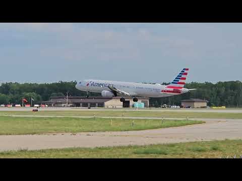 American Airlines A321 2446 landing at TVC Cherry Capital Airport in Traverse City MI on 7/15/23