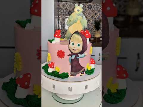 Who’s your favorite—Masha or the Bear? Tell me below! 👇🐻 #mashaandthebear #cake #cakedecoration