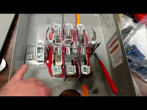 Explaining a 200-ampere, 3 phase meter socket with bypass lever
