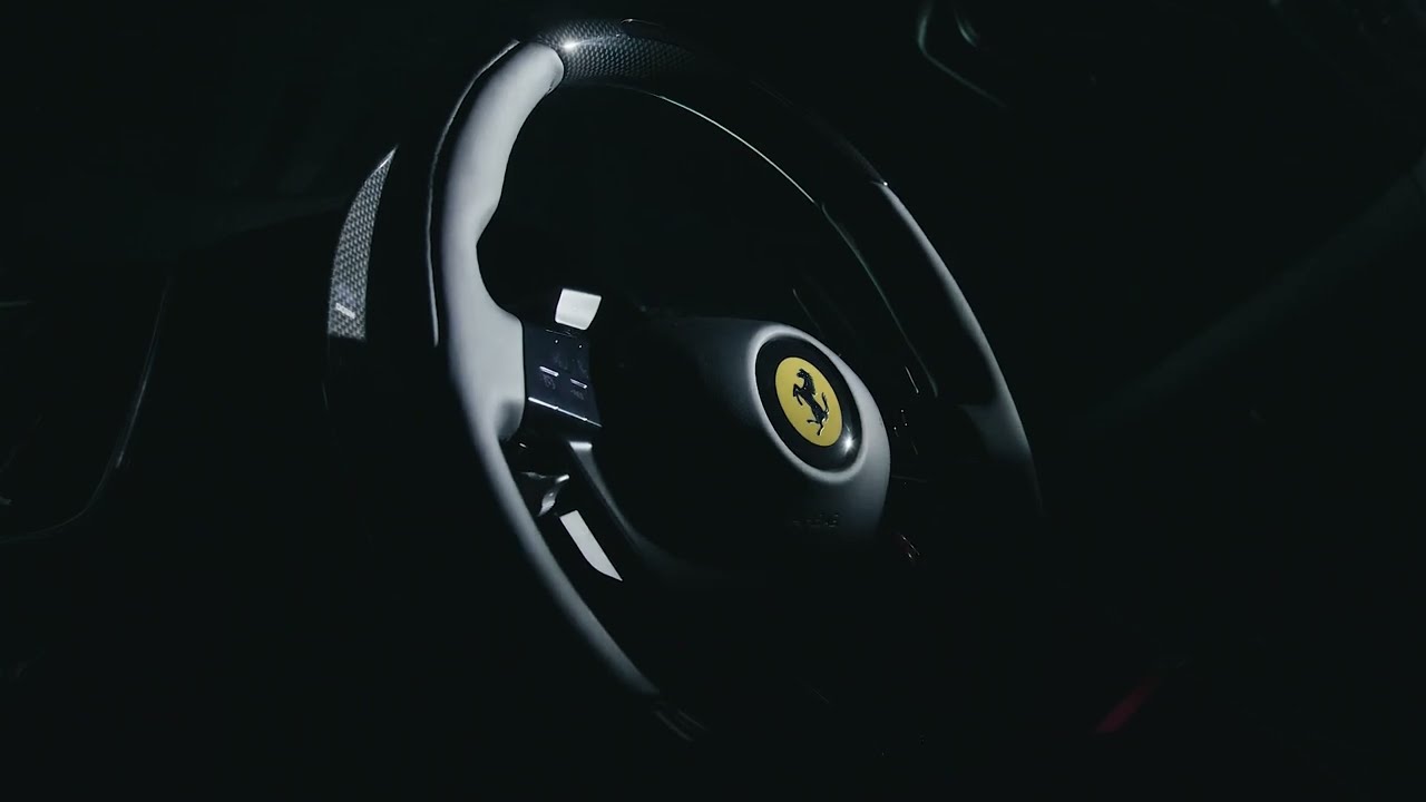 Exploring the #FerrariRomaSpider’s Design