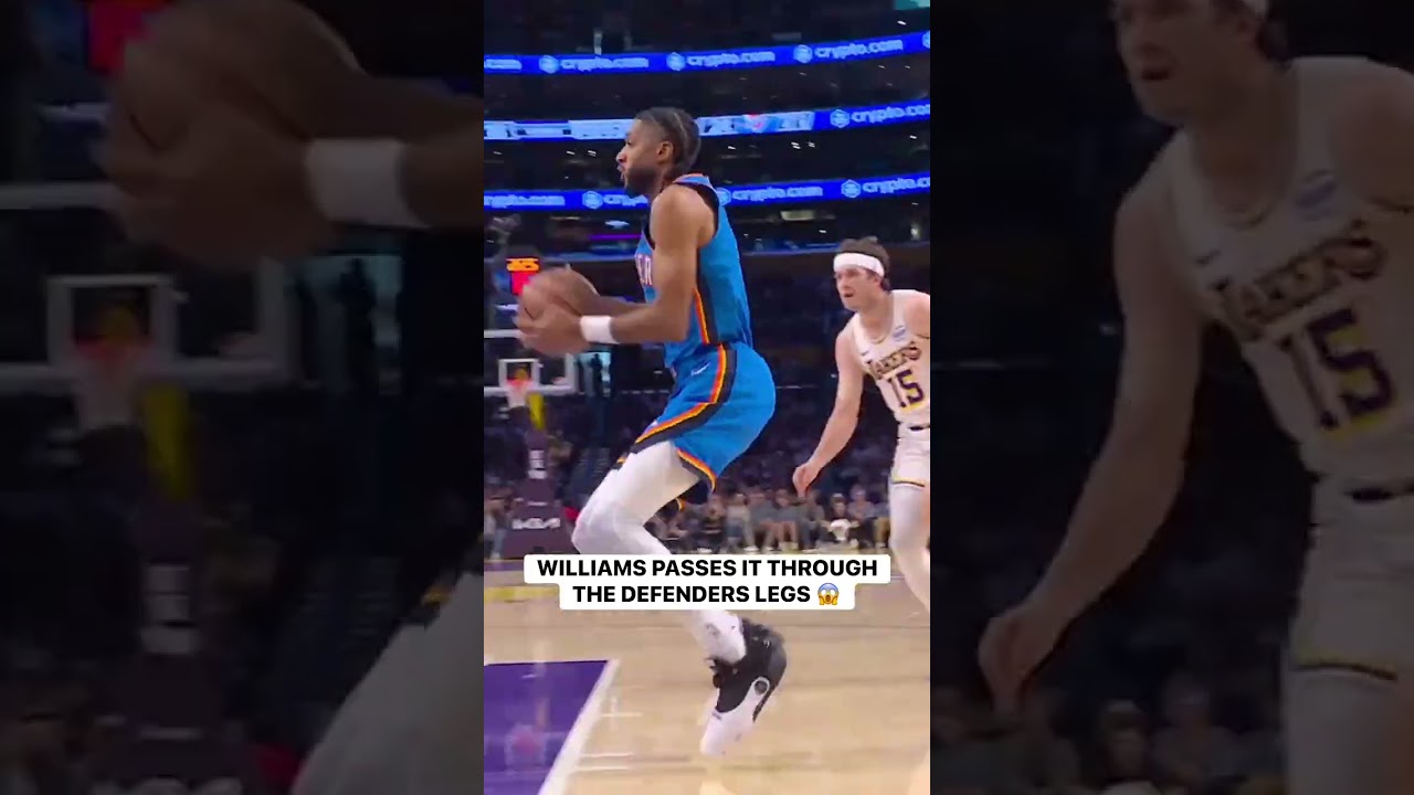 #nba Jaylin Williams goes THROUGH THE DEFENDERS LEGS leading to the corner 3 for Wallace! 🤝OKC-LAL