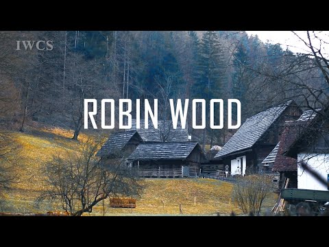 Traditional Bowl Turner in the UK - Robin Wood