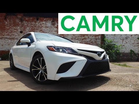4K Review: 2018 Toyota Camry Quick Drive | Consumer Reports