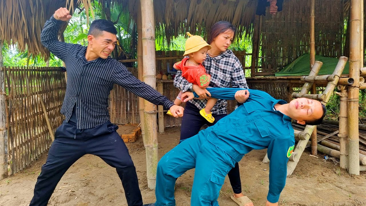 FULL VIDEO: A kind police officer encountered an accident while helping a 17-year-old single mother