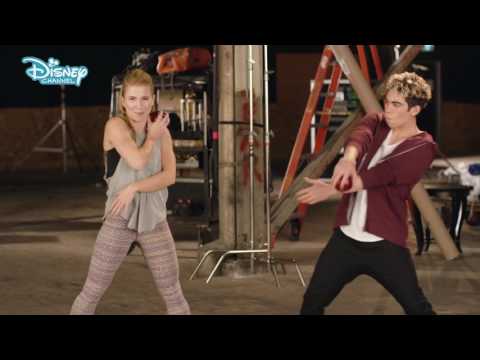 Descendants 2 (Behind the Scenes 'Dogscendants - Dove Cameron') Video